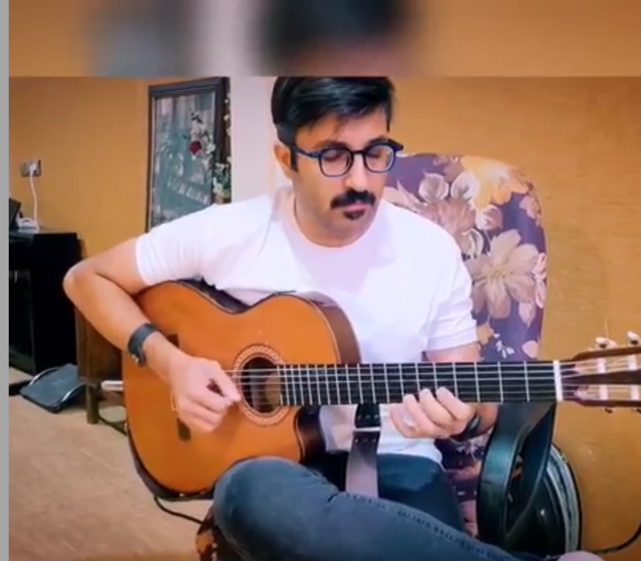 Damoon Sala - Guitarist